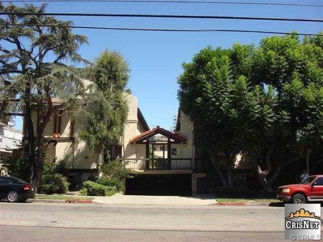 10817 Whipple St Apt 6, Toluca Lake, CA 91602