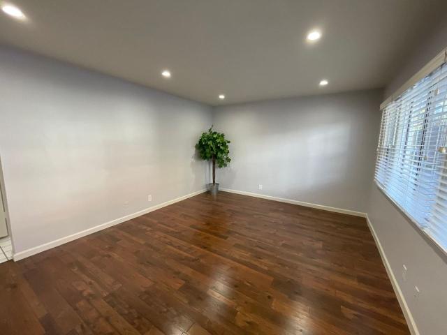 10814 10818 Blix St 1 Bedroom Apartment for Rent at 10814 Blix St, Los Angeles, CA 91602 Mid Town North Hollywood