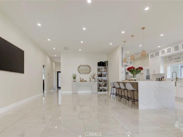 10814 Encino