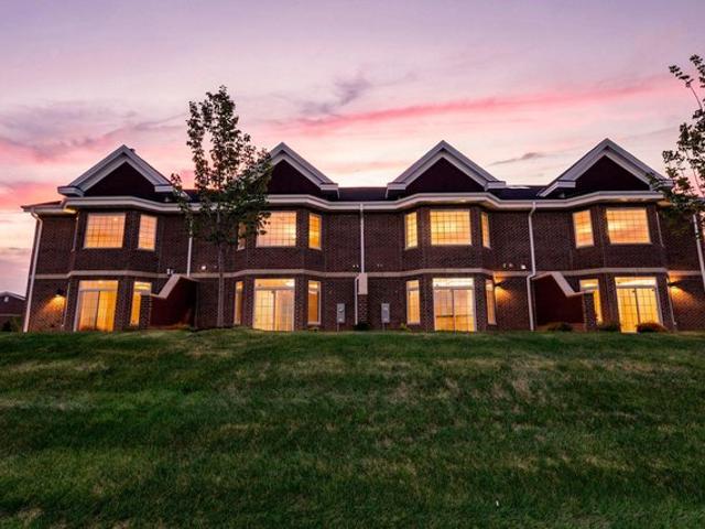 10814 Falling Water Ln Unit D, Woodbury, MN 55129