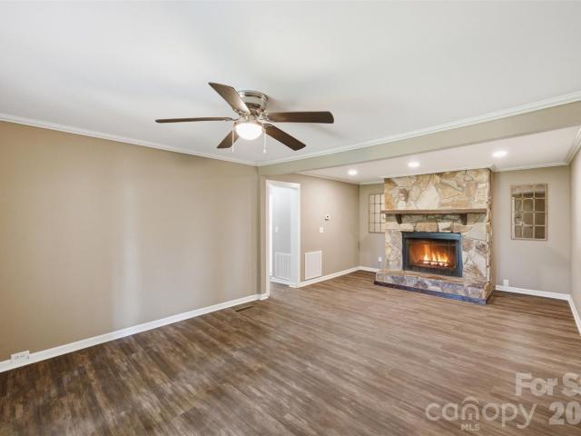 10814 Moores Chapel Road