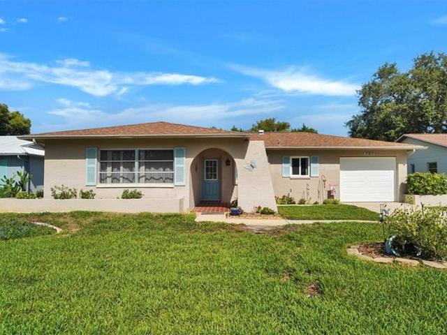 10815 Teer Ln, Port Richey, FL 34668