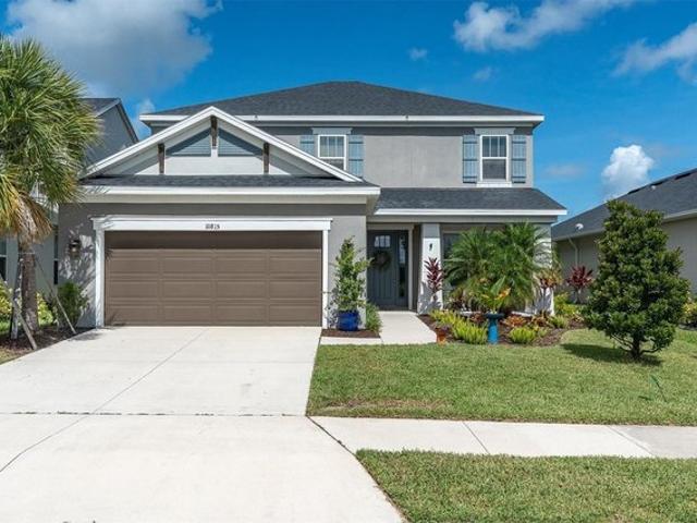 10815 Fieldstone Dr, Palmetto, FL 34221