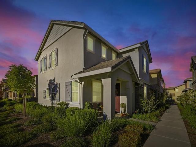 10818 Portico Cir, Rancho Cordova, CA 95670