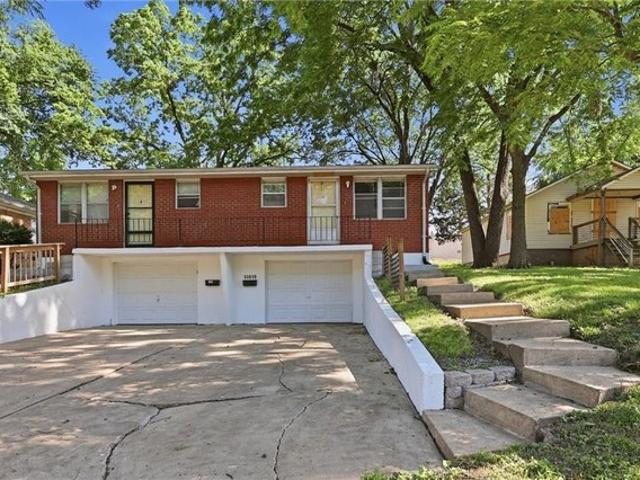10819 E Westport Rd, Independence, MO 64052