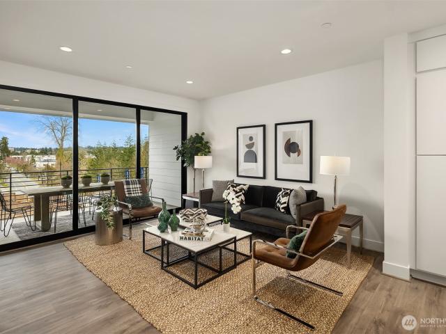 10819 hs 101 120th Ln NE, Unit C, Kirkland, WA 98033 | Compass
