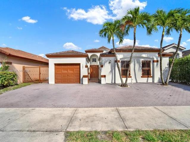 1081 NW 129th Ave, Miami, FL 33182