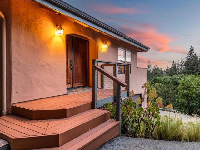 1081 Avocado Road
