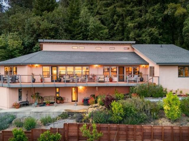 1081 Avocado Rd, Watsonville, CA 95076