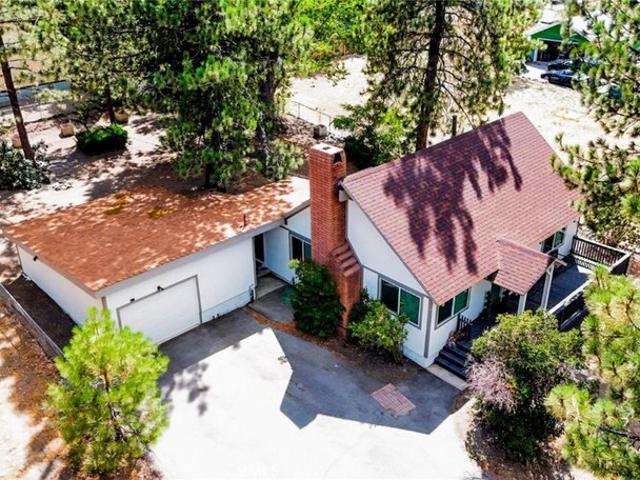 1081 Apple, Wrightwood, CA 92397