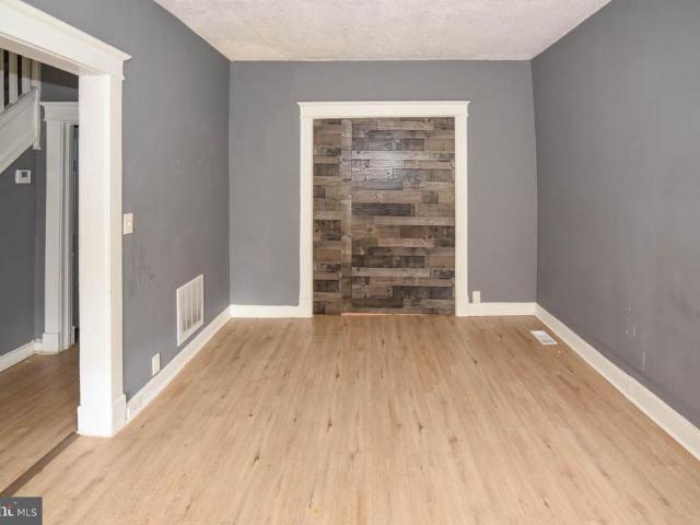 1081 Ellicott Drive
