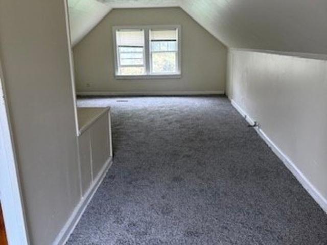 1081 Greenwood Ave, Akron, OH 44320