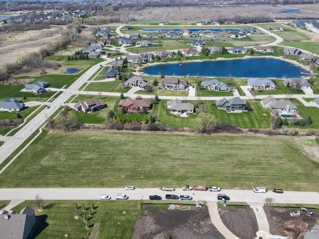 1081 Pine Lake Dr, Fond du Lac, WI 54935 | MLS #401950 | Compass