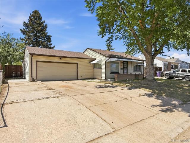 1081 S Knox Court