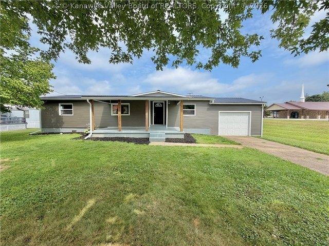 1081 Third St, Mason, WV 25260