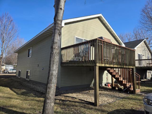 1081 26th Ave SE, Minneapolis, MN 55414 | Compass