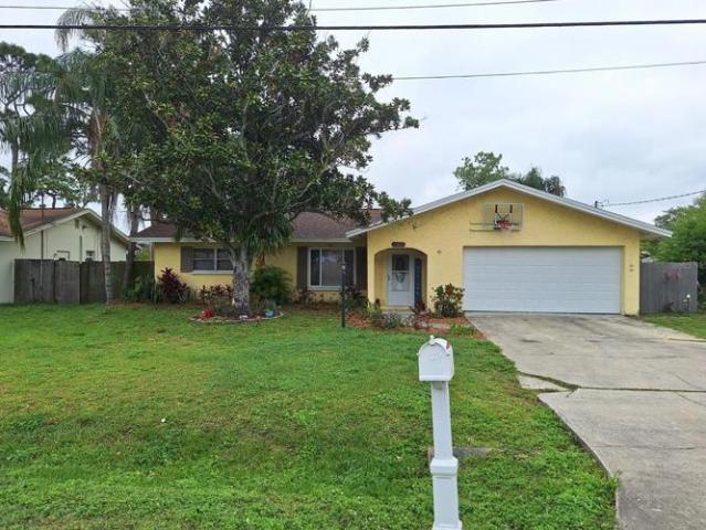 10823 124th Ave, Largo, FL 33778