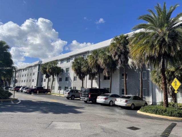 10820 200th Dr SW #Ofc, Miami, FL 33157