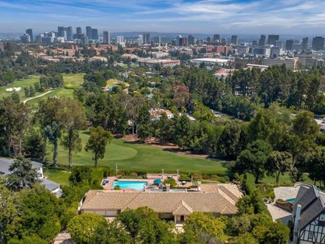 10820 Ambazac Way, Los Angeles, CA 90077