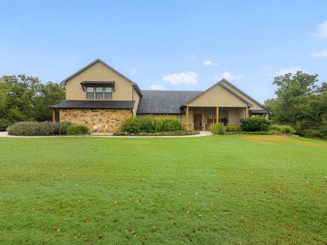 10821 Lonesome Dove Trail