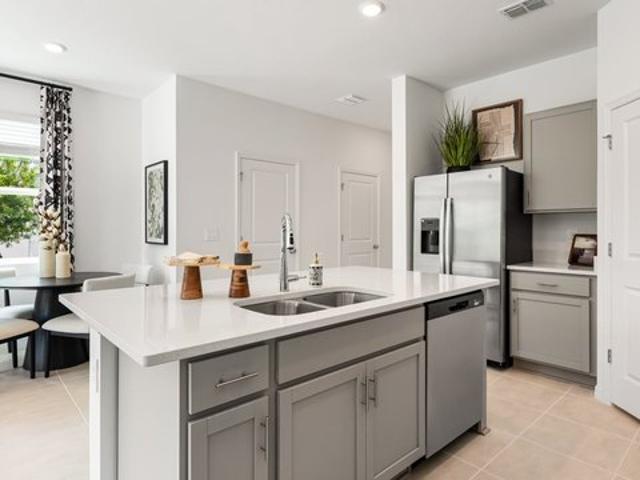10822 Eclipse St, Sarasota, FL 34241
