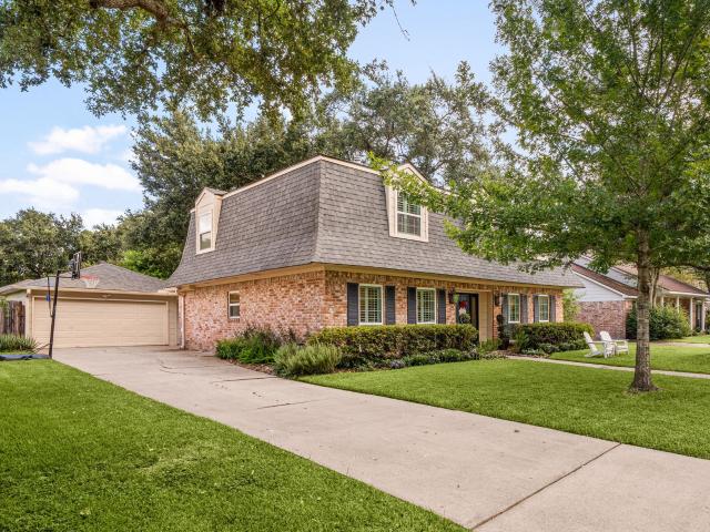 10822 Piping Rock Lane