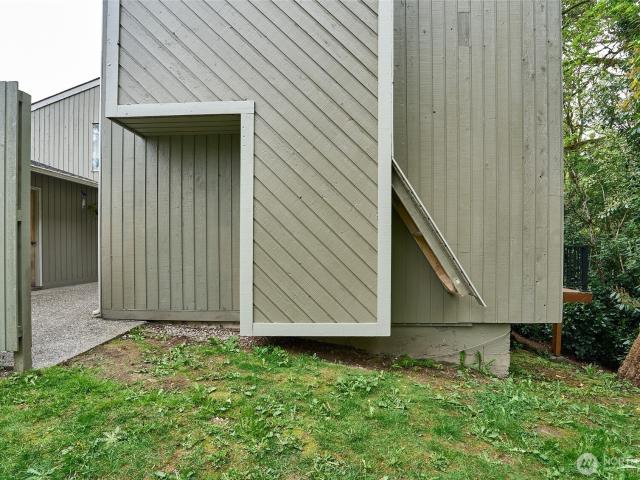 10822 SE 260th St, Unit 2 B1, Kent, WA 98030 | MLS #2367