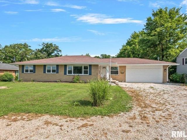 10827 Buckhart Rd, Rochester, IL 62563