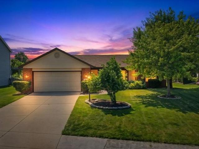 10827 Lupine Ln, Fort Wayne, IN 46804