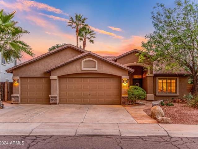 10825 W Palm Ln, Avondale, AZ 85392