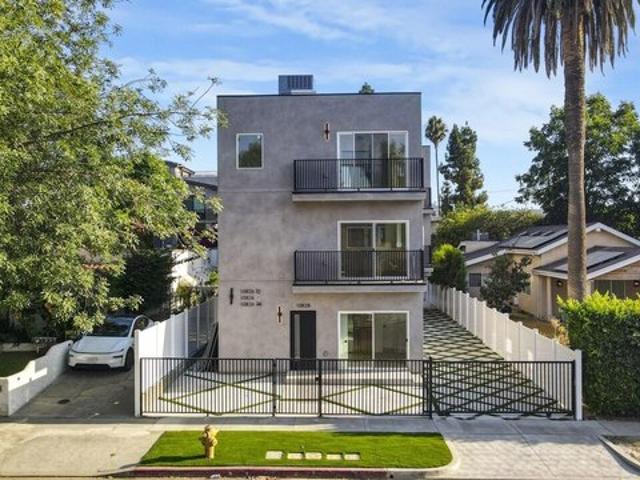 10828 Hesby St, North Hollywood, CA 91601