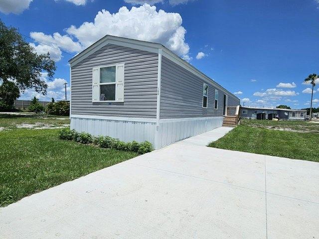 1082 Myakka Dr Unit 2112, North Fort Myers, FL 33917
