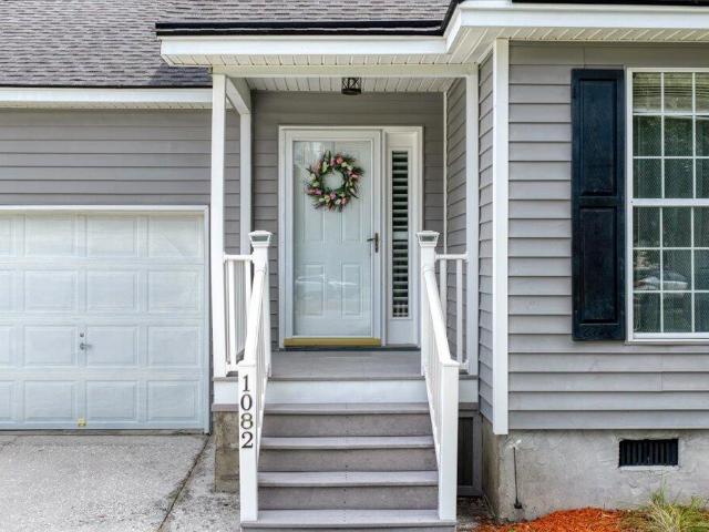 1082 Old Battery Circle