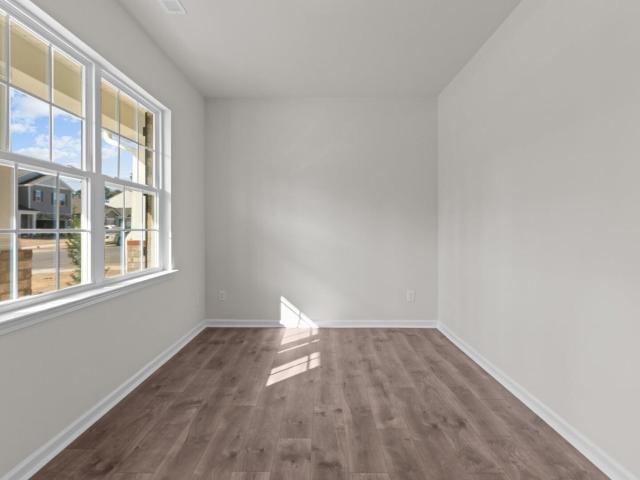 1082 Aviator Lane