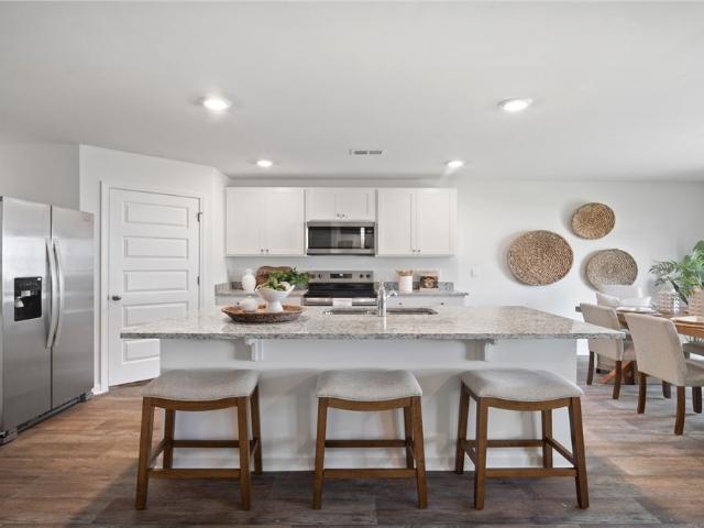 1082 Bergamot Road