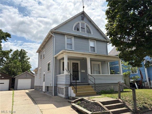 1082 Florida Ave, Akron, OH 44314