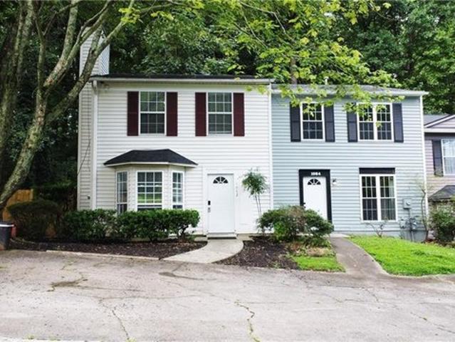 1082 Huntington Trce SE, Smyrna, GA 30082