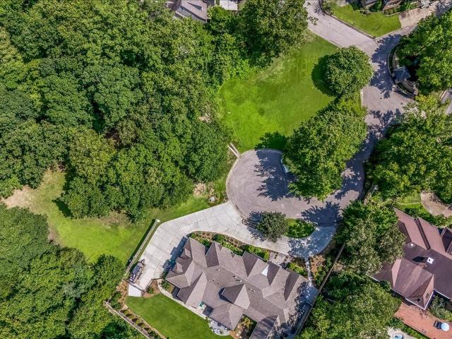 1082 river green cv n