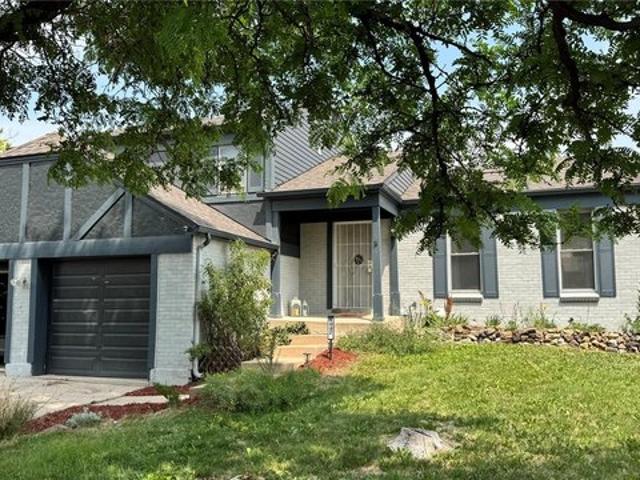 1082 S Nucla St, Aurora, CO 80017
