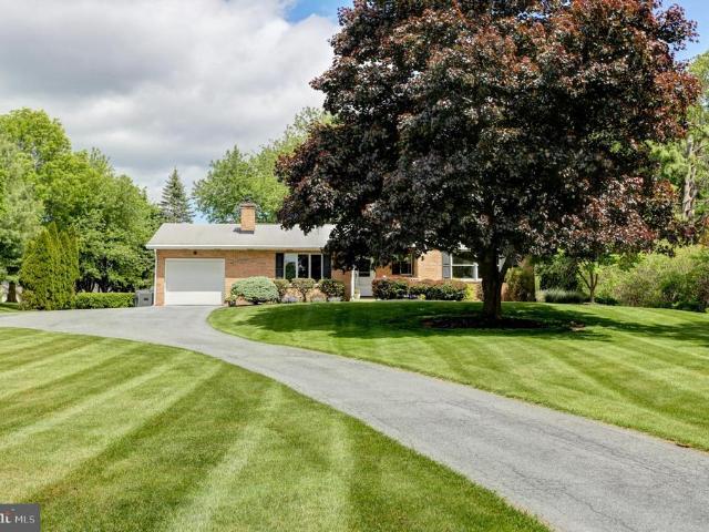 1082 Trail Road
