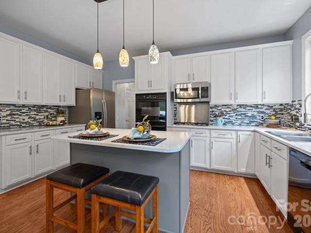 10833 Kenderly Court