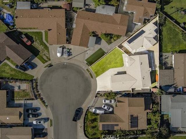 10830 Asbury Ave, Stanton, CA 90680