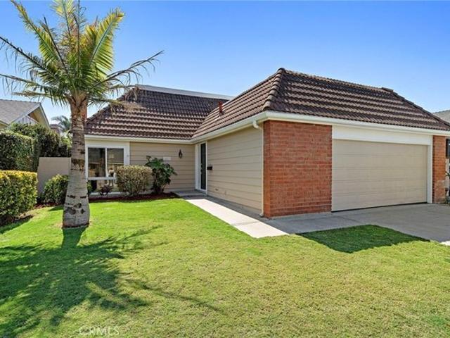 10830 LA Terraza Ave, Fountain Valley, CA 92708