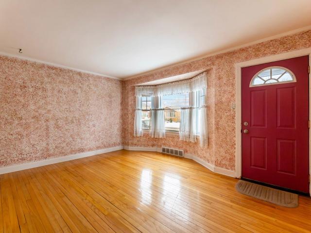 10831 S Kedzie Ave, Chicago, IL 60655 | MLS #12684