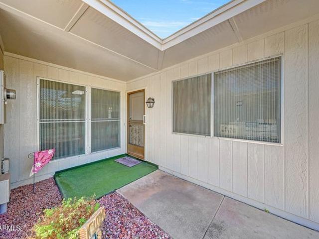 10837 W Santa Fe Dr, Sun City, AZ 85351