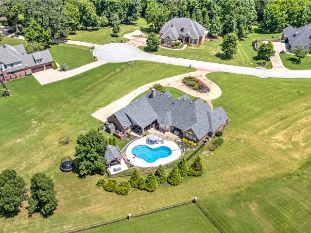10837 Rosehaven Lane