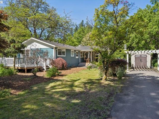 10835 SW 39th Ave, Portland, OR 97219