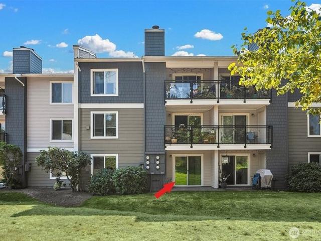 10838 E Riverside Dr Apt C102, Bothell, WA 98011