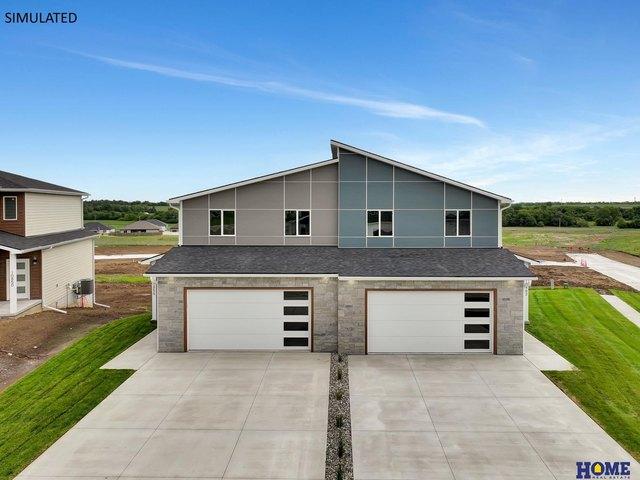 10838 Legends Ln, Lincoln, NE 68527