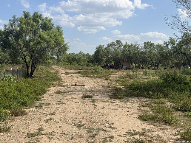 1083 County Road 6610 Lot 19 2, Devine, TX 78016